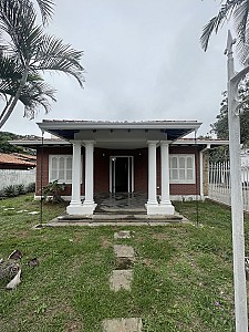 Tulu - amplia-casa-de-2-pisos-en-barrio-san-vicente